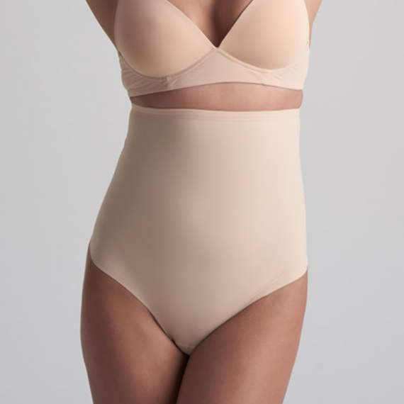 Bye Bra Corrigerende High Waist String Beige - Annadiva